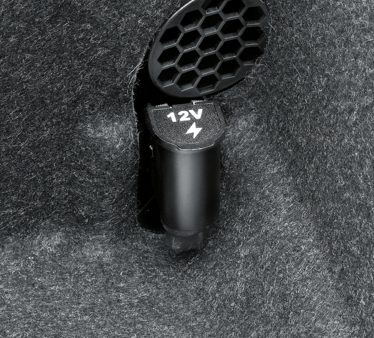 Harley Davidson 69200826 Tour-Pak Mount Auxiliary Power Port 12V TOUR ...