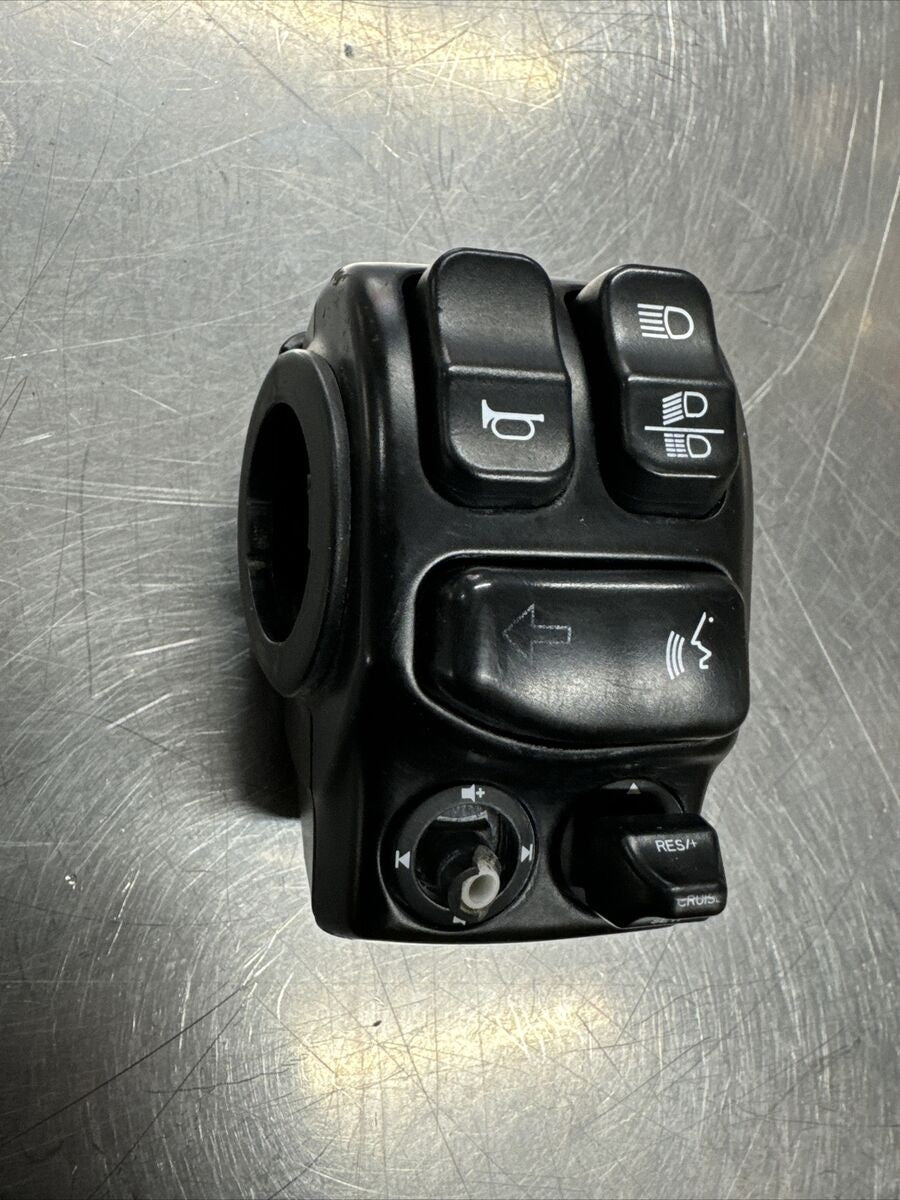 Harley Davidson 71500128B HAND CONT,SWITCHPACK,LH,AUD&CRUISE,MECH | le ...
